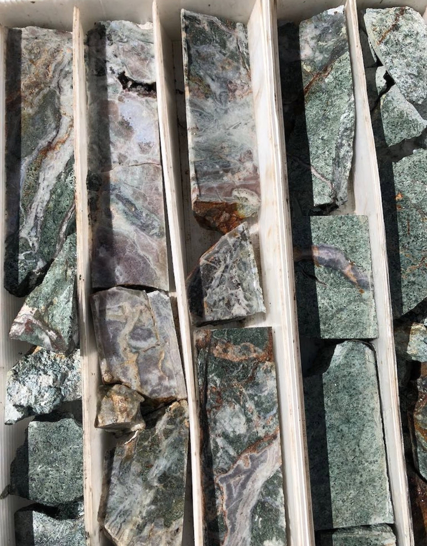 Advance Gold Begins Second Phase Geophysical Survey to Expand Large and ...