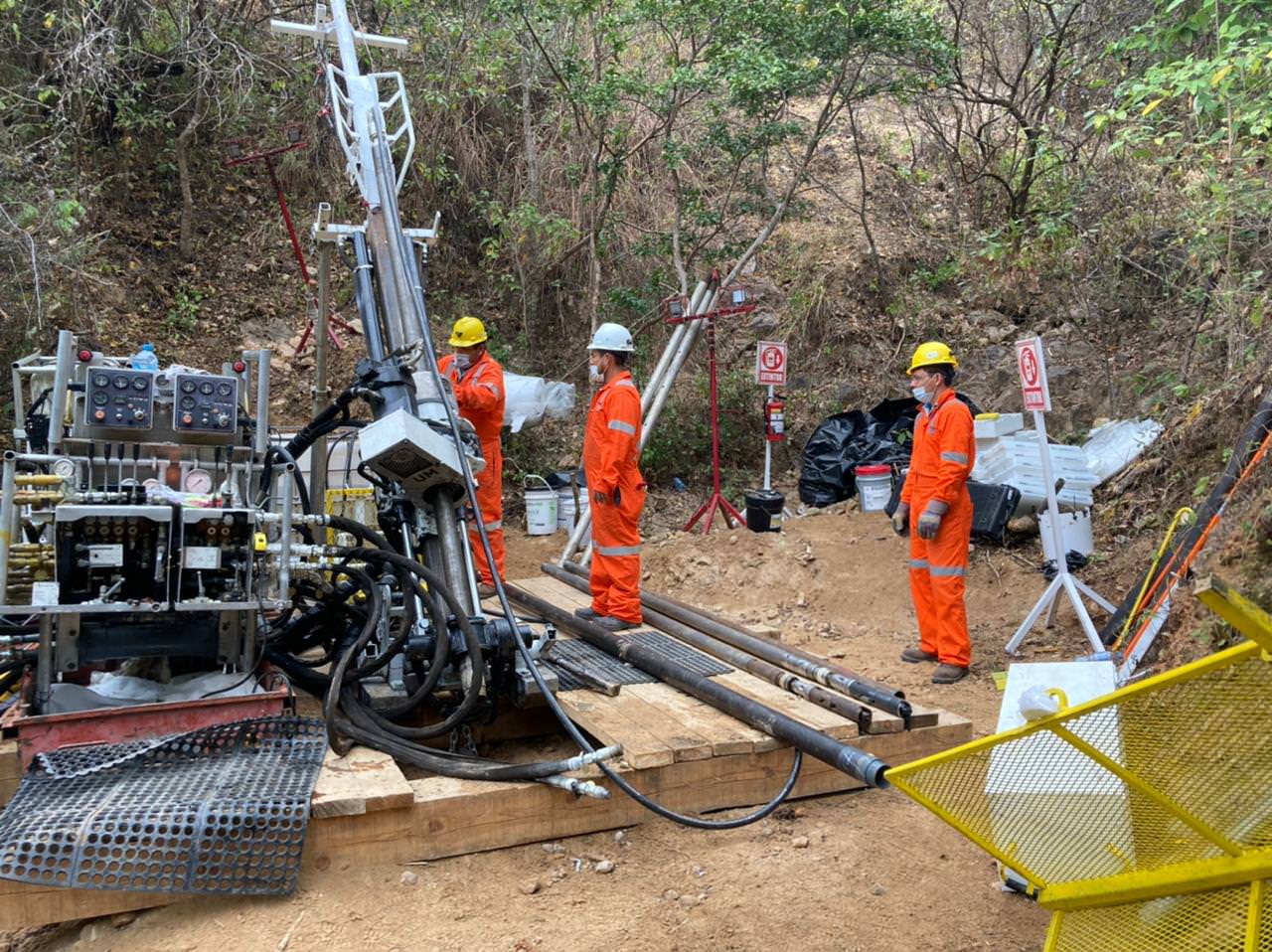 Prime Intercepts 2.36 gpt Au and 178 gpt Ag over 20.5 Metres in Step ...