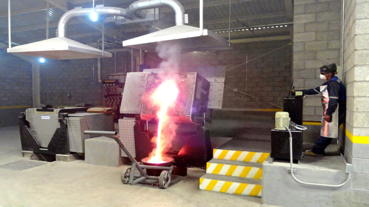 The Innovative Gold and Silver Smelting Induction Furnace – Mexico ...